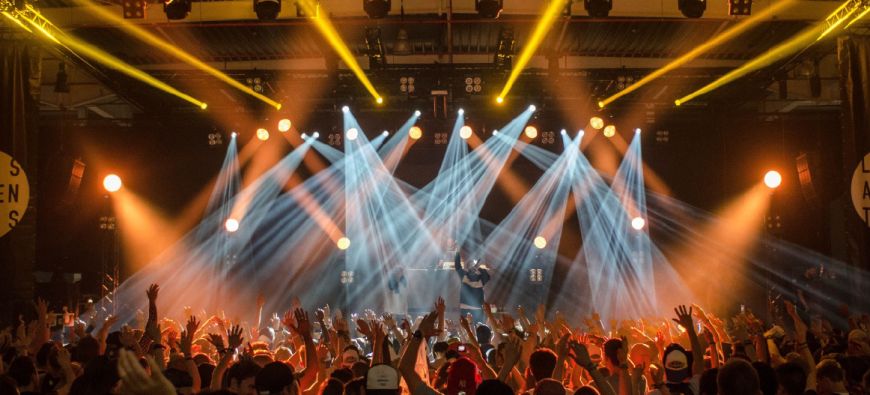 Sejarah dan Perkembangan Festival Musik di Indonesia | Gen 987 FM ...